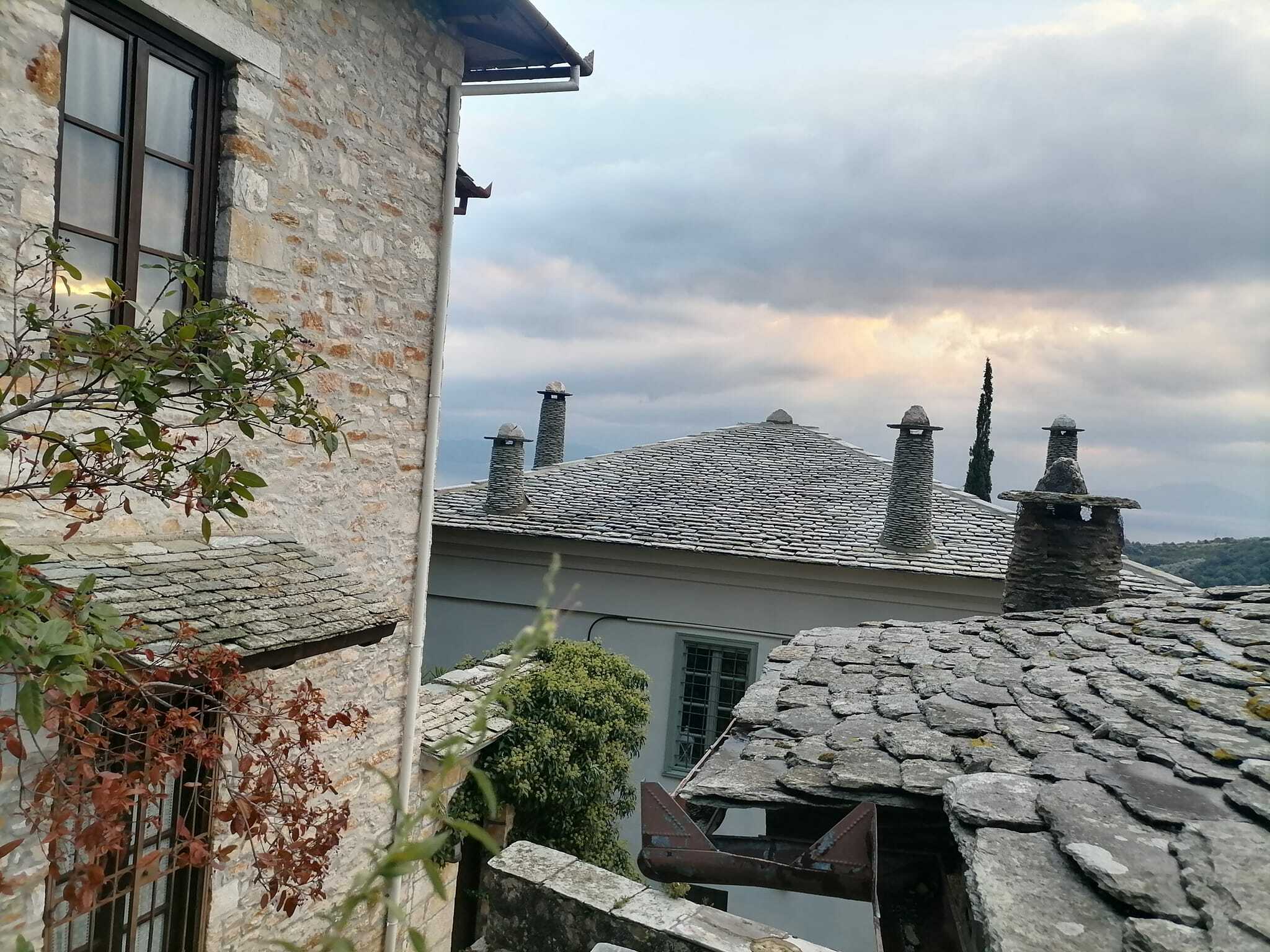 Ευχαριστήριες του Συλλόγου Φαρακλάτων “Παναιτ Ιστράτι Κυκλώπεια Τείχη ...