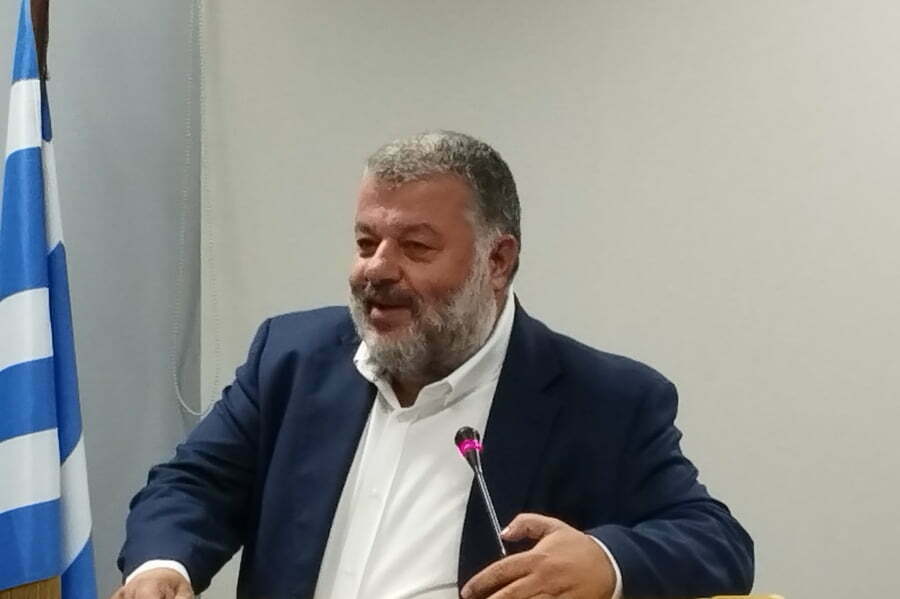 “Της Μουρλής” γίνεται στο Δημαρχείο Αργοστολίου με τις “μετακομίσεις ...