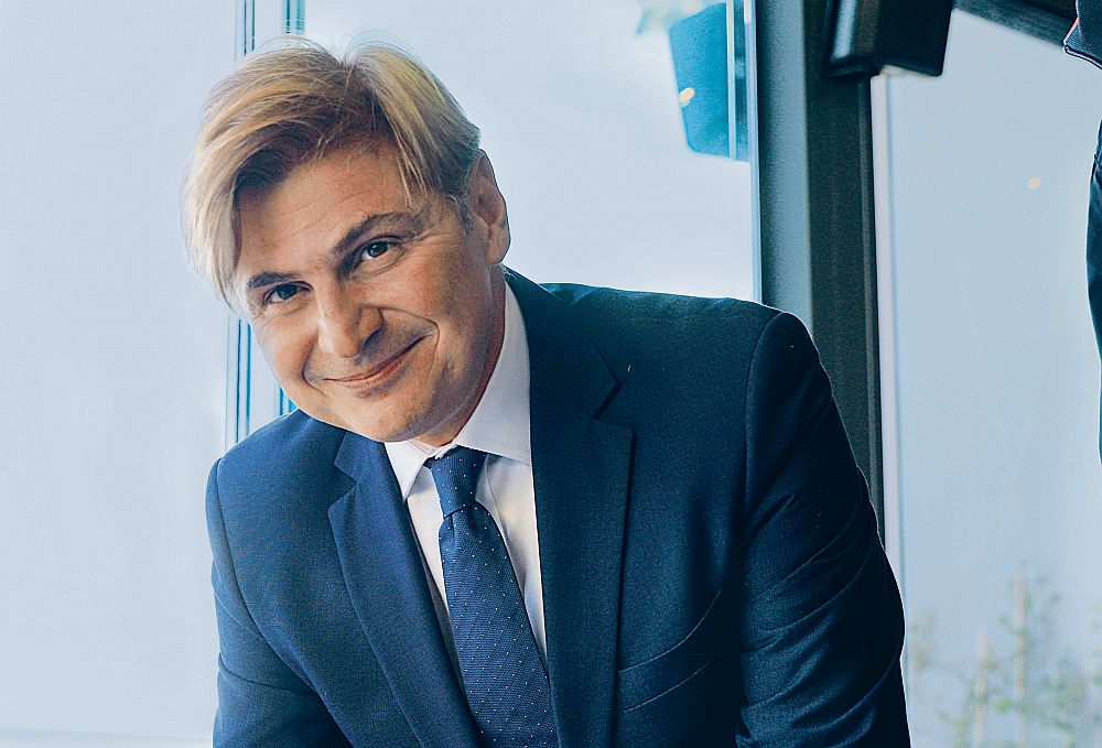 Νίκος Φαραντούρης: Υδρογονάνθρακες: Το γαρ άκαιρον πανταχού λυπηρόν ...